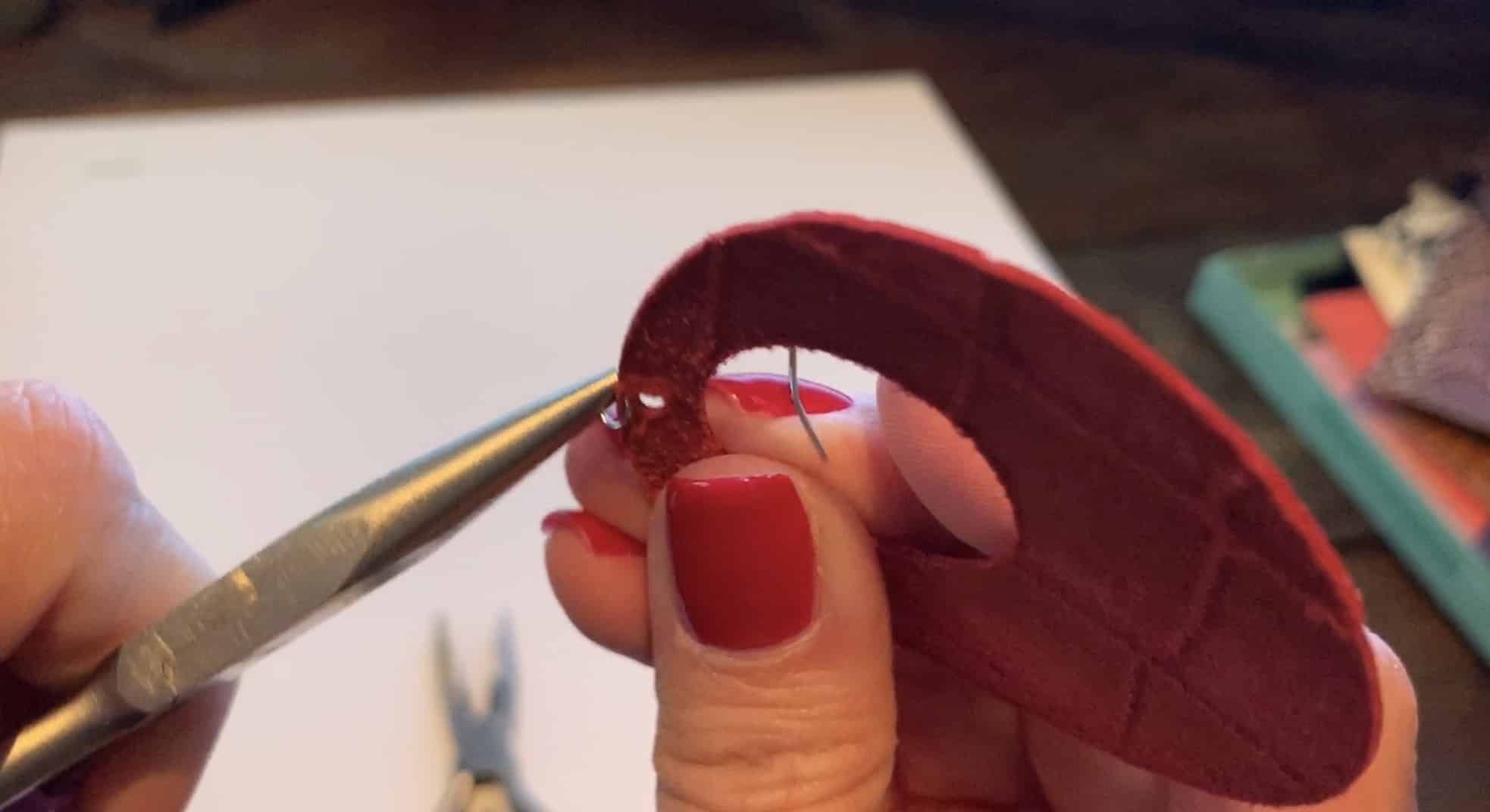 Leather Circle Earrings DIY | My Inspiration Corner